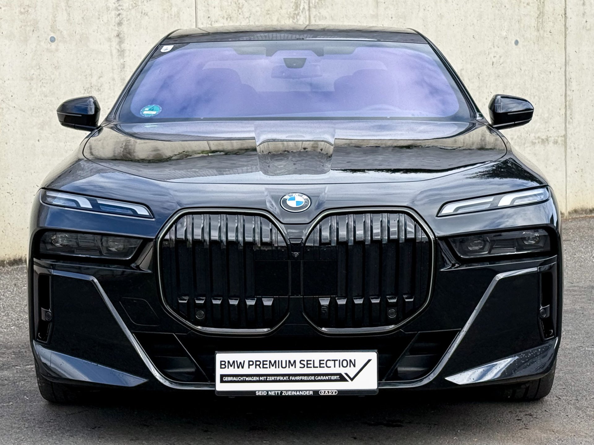 BMW 740d xDrive Limousine - Gady Family